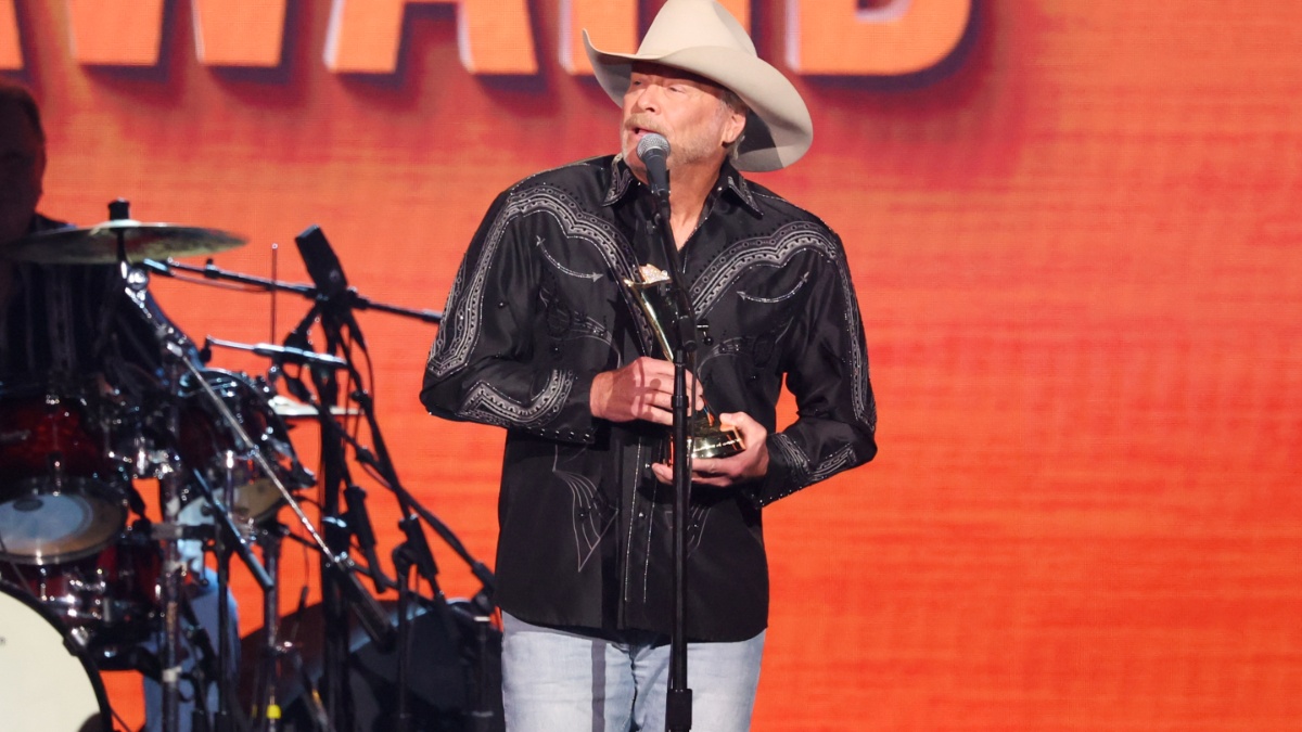 Alan Jackson Tour Retirement Announcement Explained