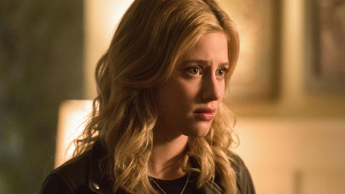 Riverdale's Lili Reinhart Responds to Uber Horror Story Joke
