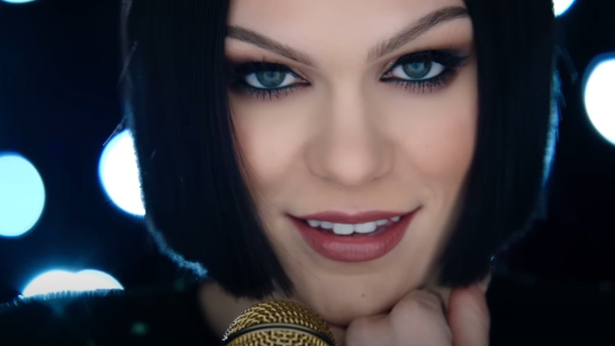 Jessie J Breast Cancer Surgery Health Update