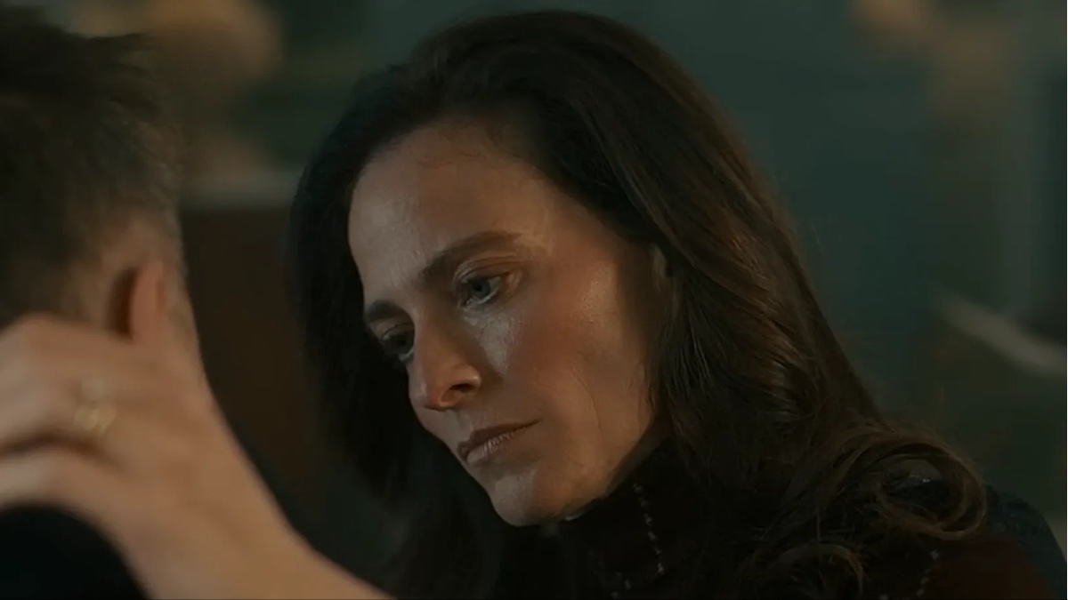 MobLand: Why Did Bella Frame Her Father?