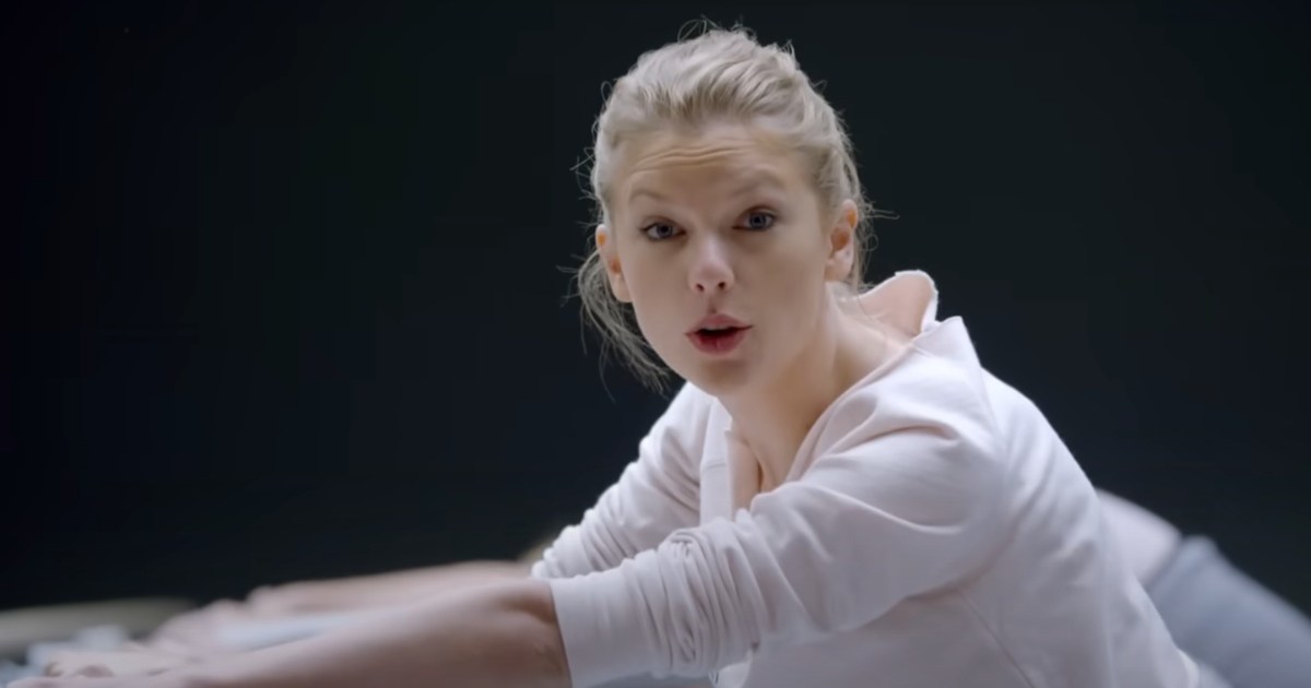 ‘Taylor Swift Weird Al’ Trend Explained Amid Resurfaced ‘TMZ’ Music Video