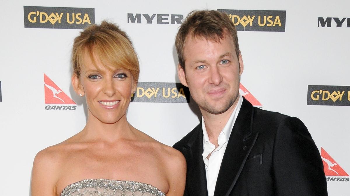 Who Is Toni Collette's Estranged Husaband? Dave Galafassi's Job & Kids