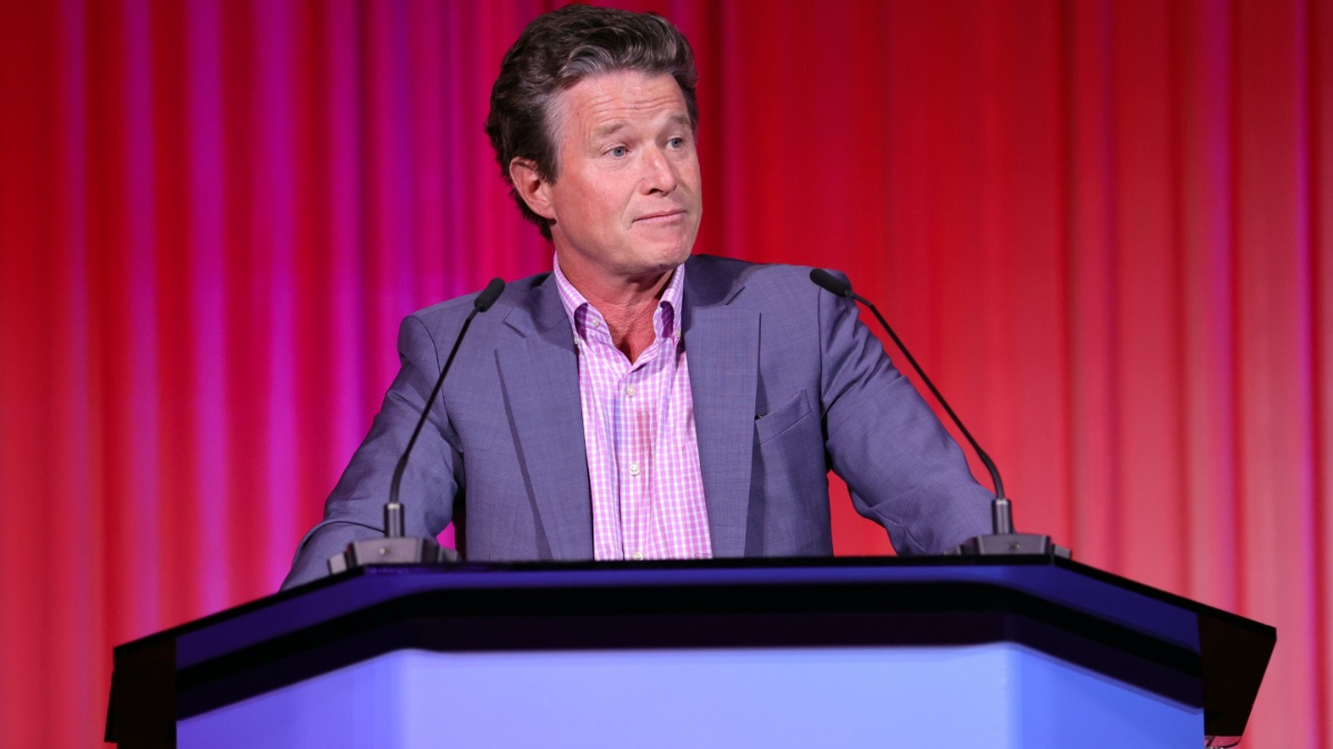 Real Reason Why Billy Bush Is Leaving Extra