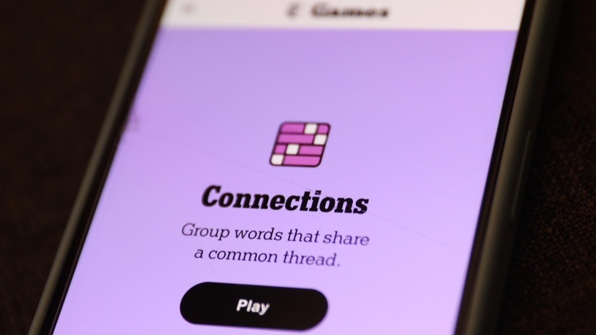 Connections Help, Hints & Clues for Today, August 26