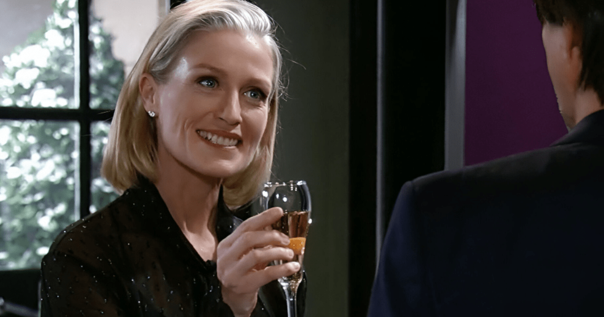 Why General Hospital Fans Think Jessica Tuck's Cassandra Pierce Is ...