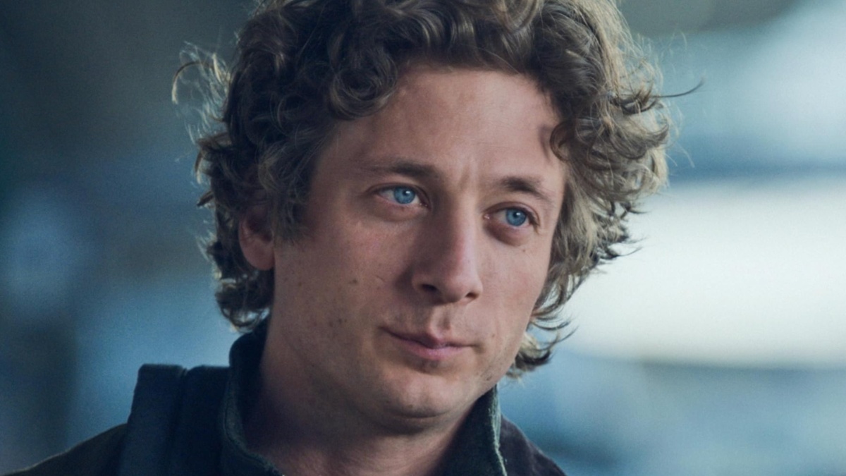 Jeremy Allen White Might Team up With Ben Stiller for World War 2 ...