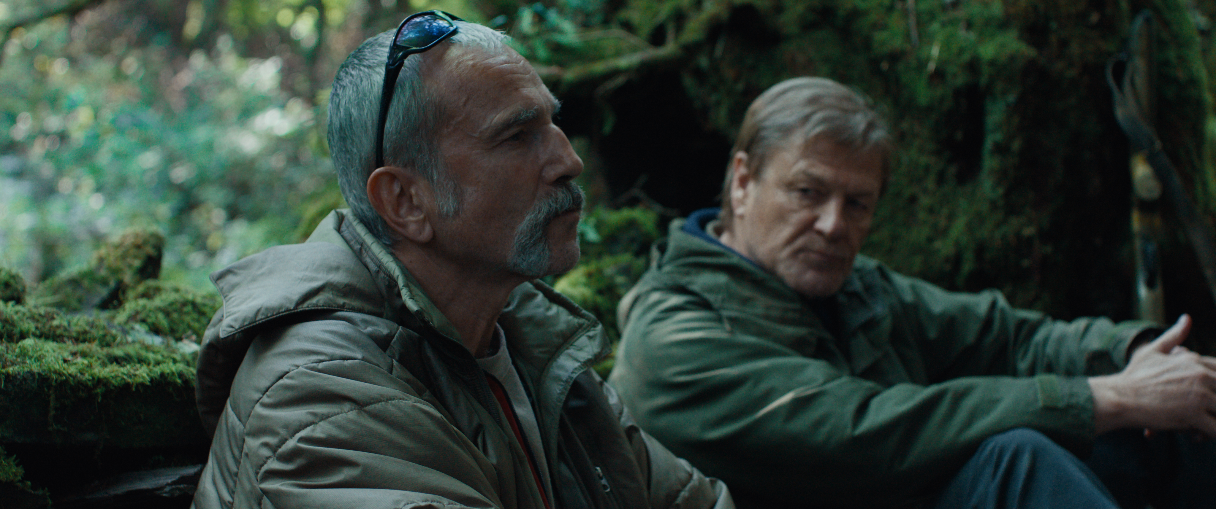 Anemone Review: Daniel Day-Lewis Returns in Mediocre Misfire