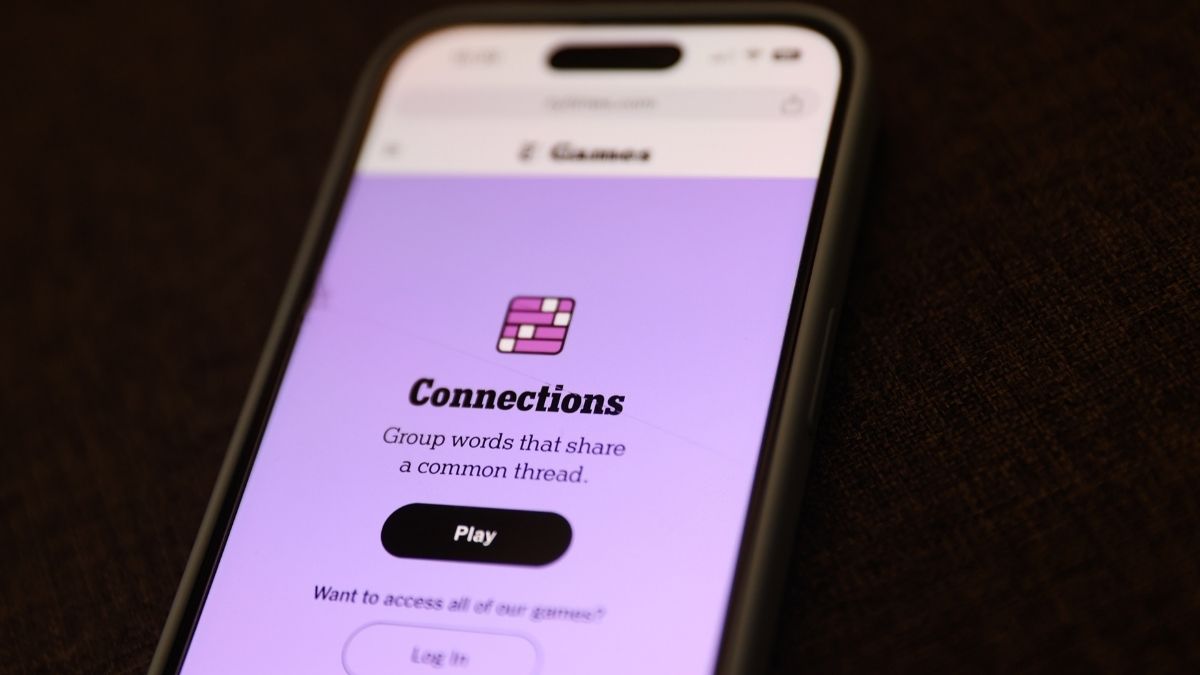 Connections Help, Hints & Clues for Today, August 12