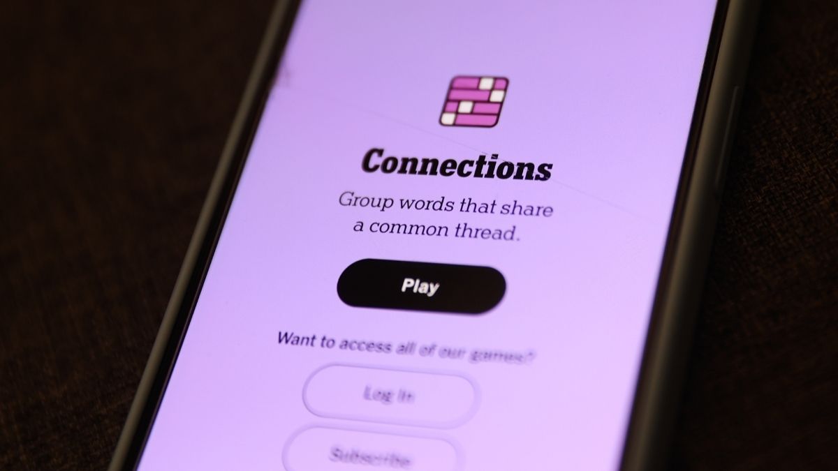 Connections Help, Hints & Clues for Today, December 20