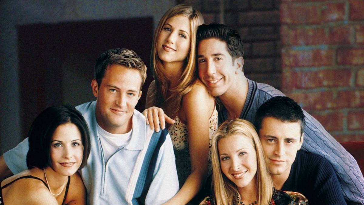Jennifer Aniston on Friends Remake or Sequel Prospects After Matthew ...