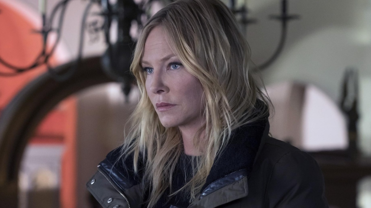 Who Is Kelli Giddish's Husband? Beau Richards' Job & Kids