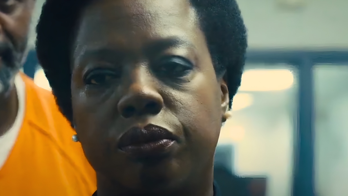 The Suicide Squad’s Cut Scene Reveals How Sinister Amanda Waller Is in DCU