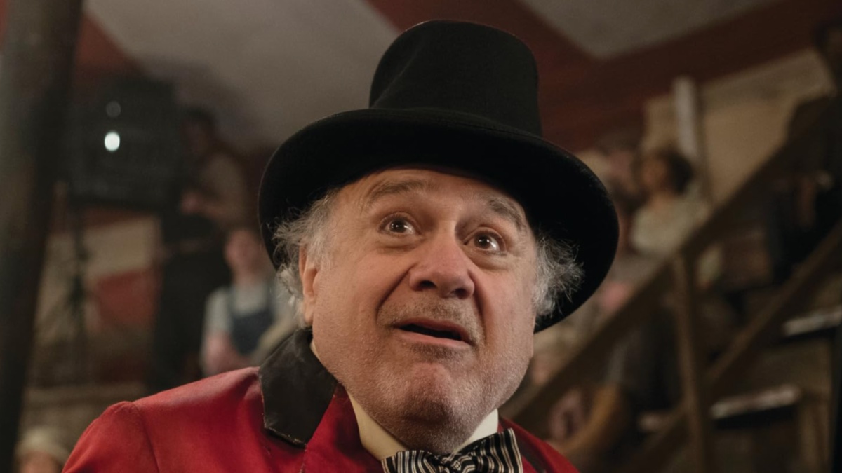It's Always Sunny: Danny DeVito on if Sitcom Will End After Season 18