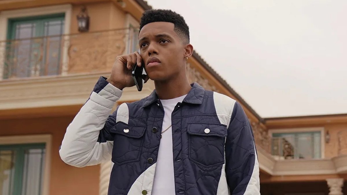Bel-Air's Jabari Banks Teases Snoop Dogg's Role & More in Season 4