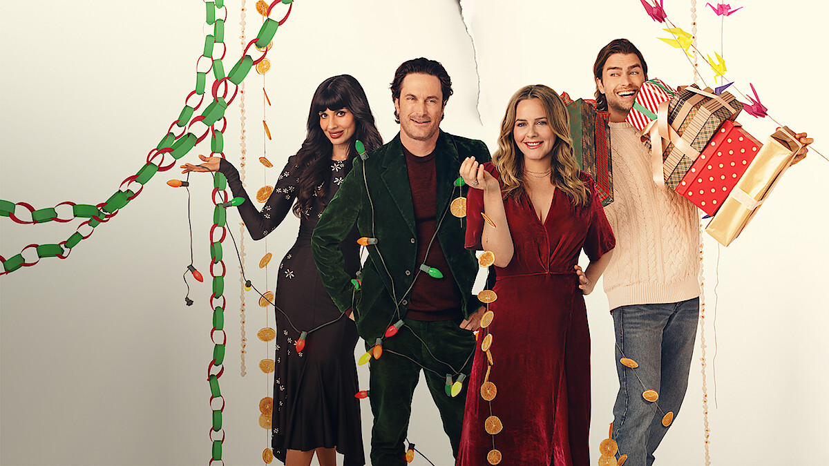 Merry Little Ex-Mas' Alicia Silverstone, Jameela Jamil, & More Talk ...