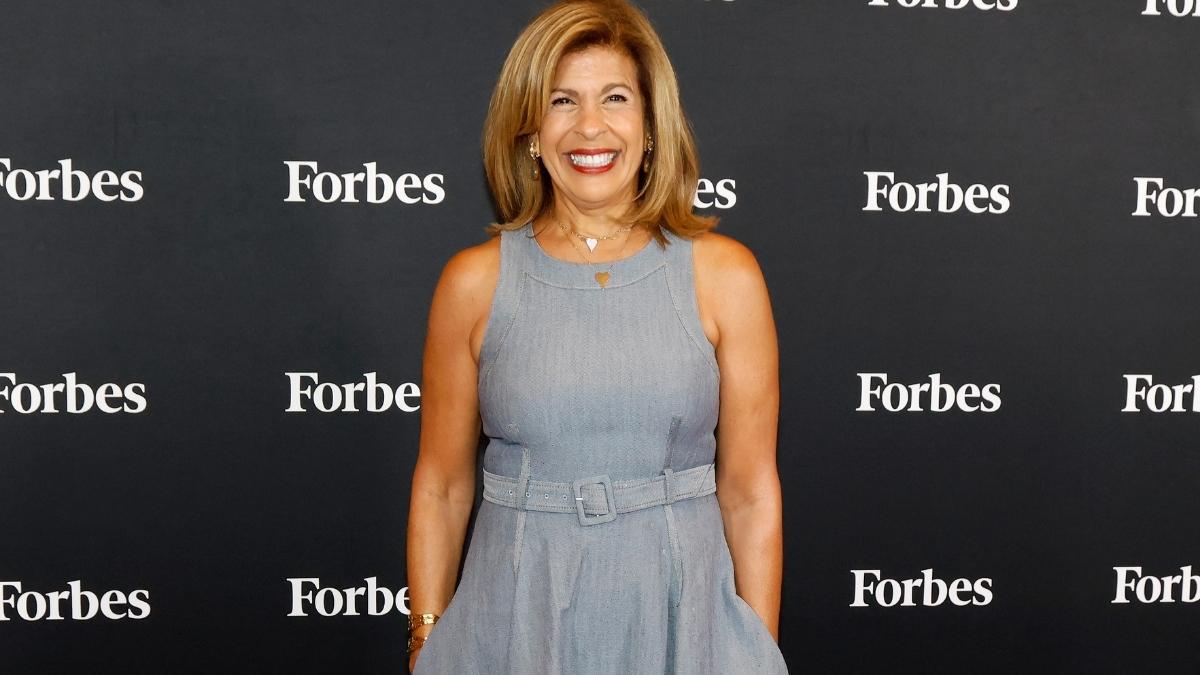 Hoda Kotb Returns to Today Show To Celebrate Ex Co-Host's Birthday