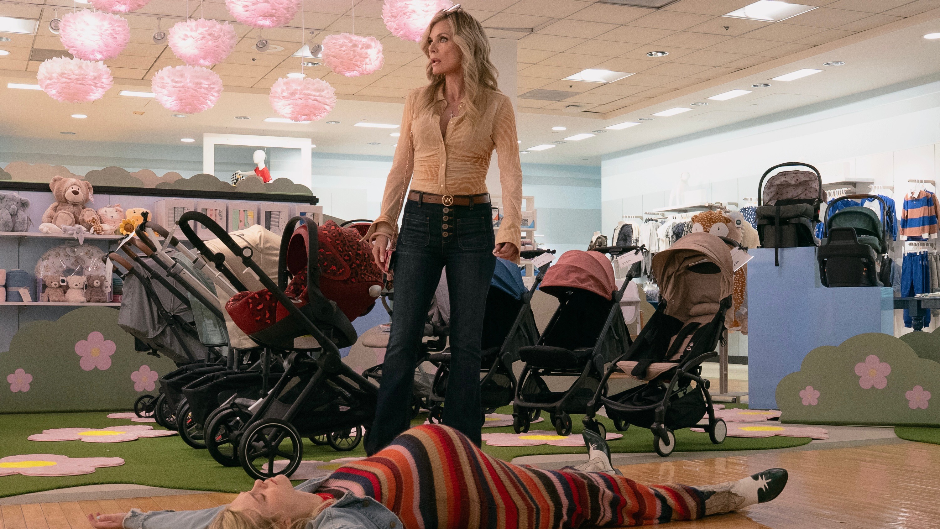 Michelle Pfeiffer, Nicole Kidman, Elle Fanning Show Release Date