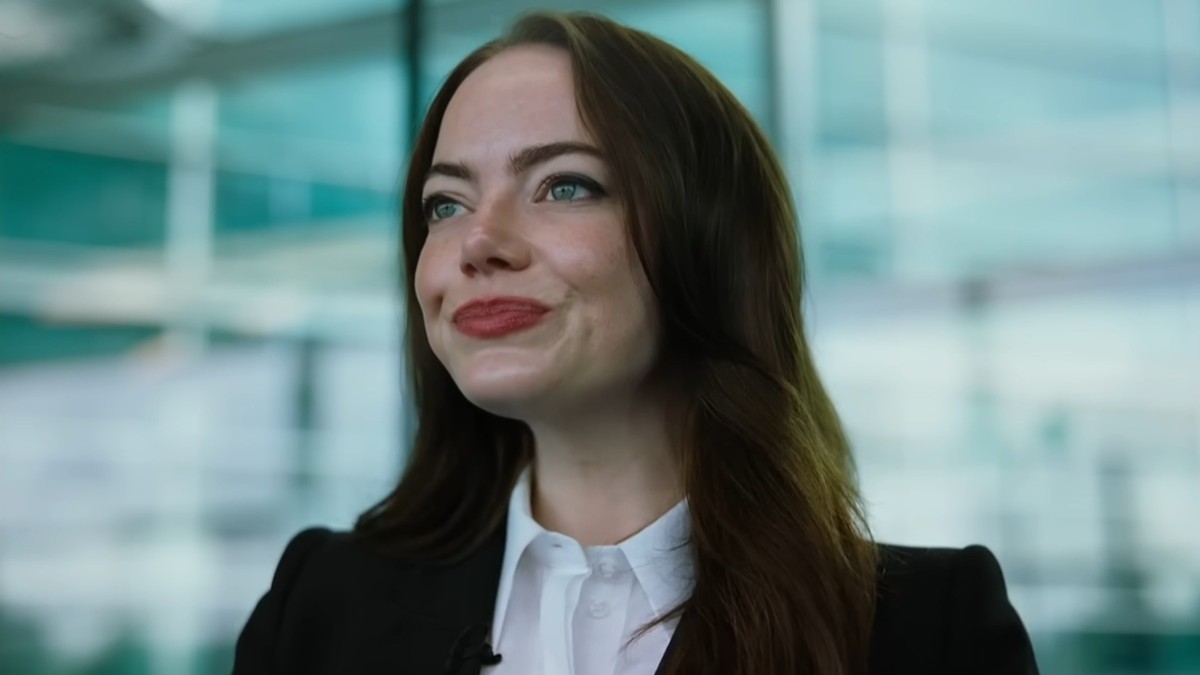 Emma Stone & Yorgos Lanthimos Reunite for 1st Ever Super Bowl Commercial