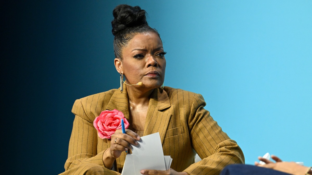 Community’s Yvette Nicole Brown Speaks Out Amid Chevy Chase Documentary