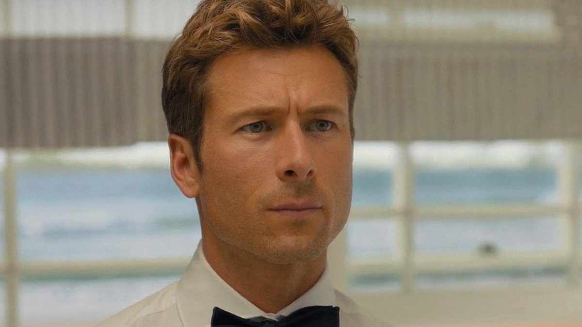 Glen Powell & Mr. Robot Creator Unite for Major Sci-Fi Movie