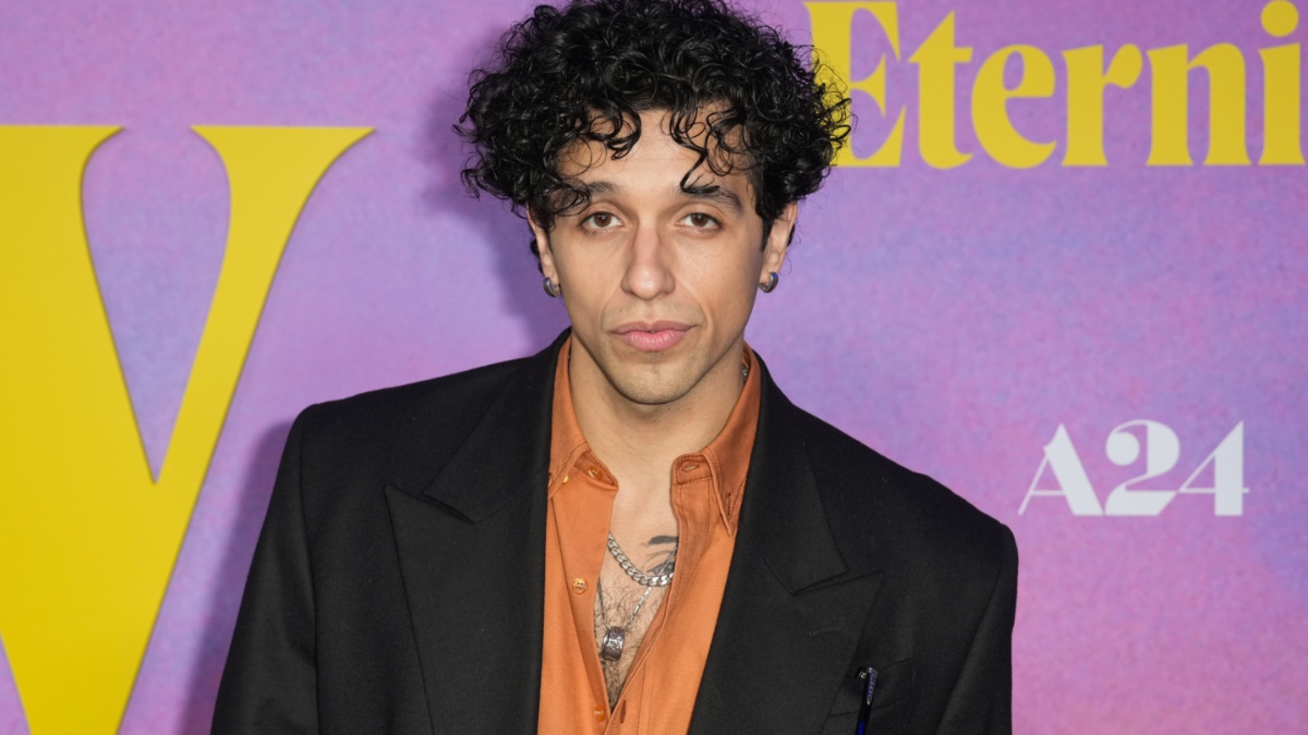 Daisy Jones Star Sebastian Chacon’s Sexual Assault Case Gets Dropped