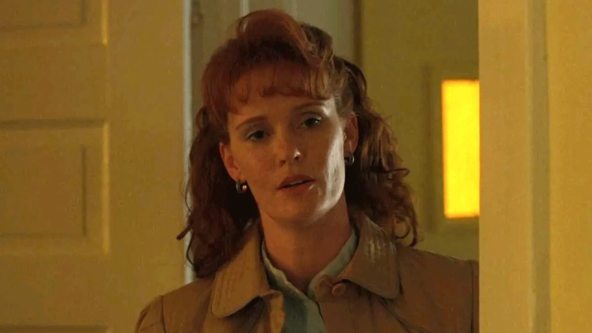 Stranger Things Star Asks Fans To Answer Why Max’s Mom Wasn’t in Finale