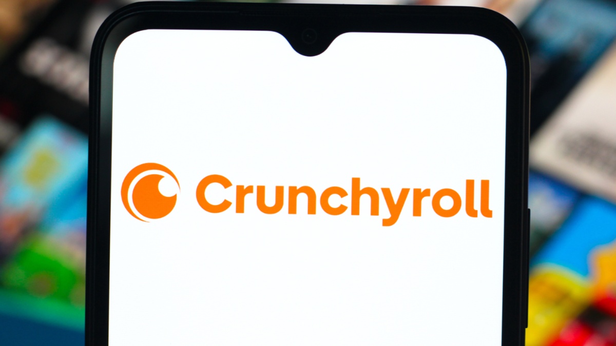 Crunchyroll Confirms Delayed English Dub Release for Several Anime