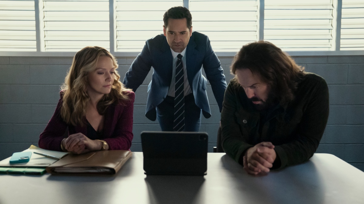 The Lincoln Lawyer Season 4 Trailer: Netflix Legal Drama TV Show
