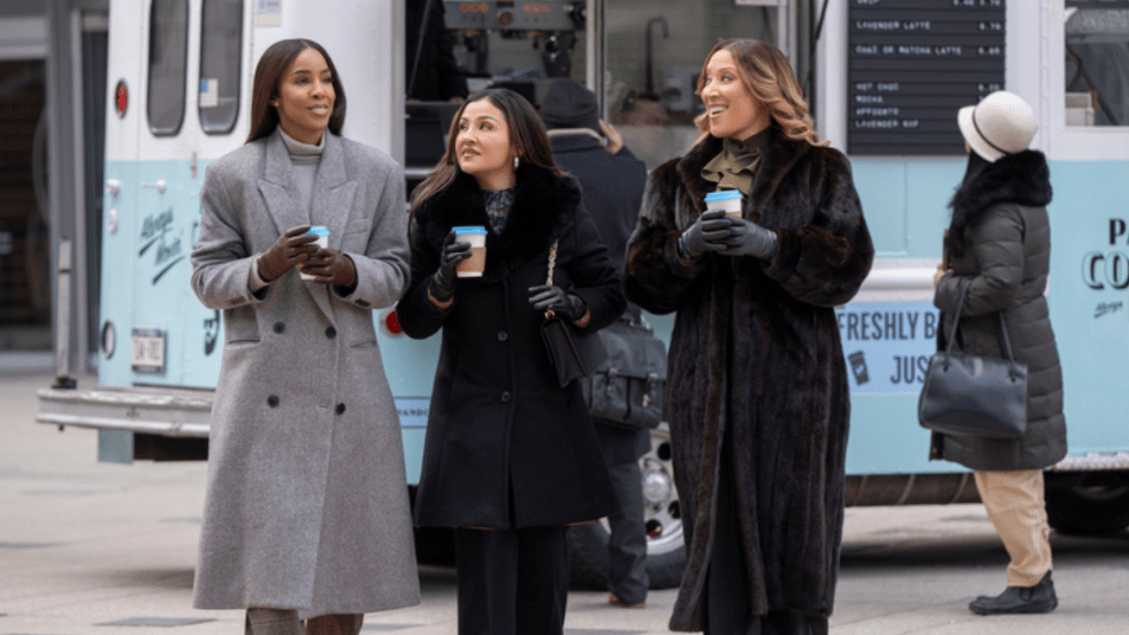 Robin Thede & Annie Gonzalez Talk Prime Video's Relationship Goals ...