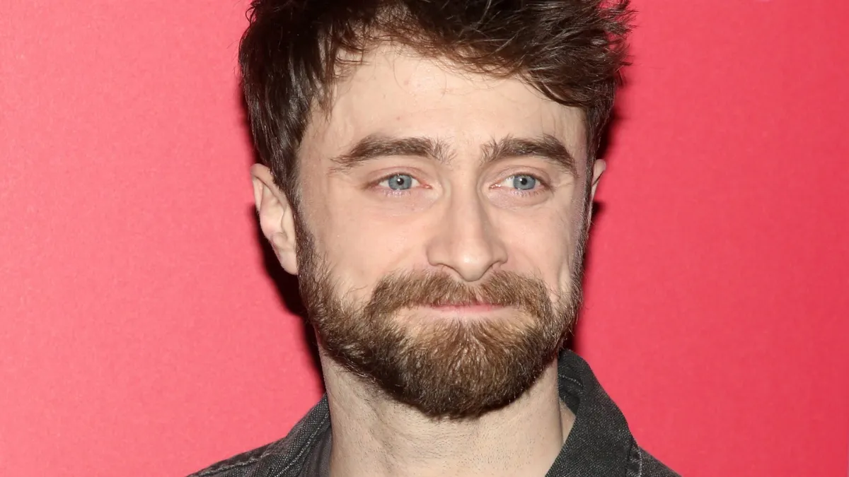 Tracy Morgan & Daniel Radcliffe Star in The Fall and Rise of Reggie ...