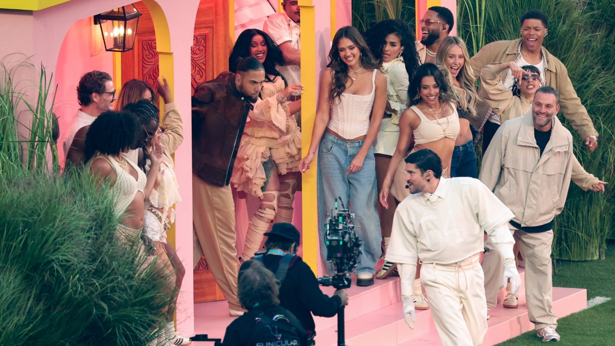 'Full Body Chills': Jessica Alba Shares Bad Bunny's Super Bowl Act Video