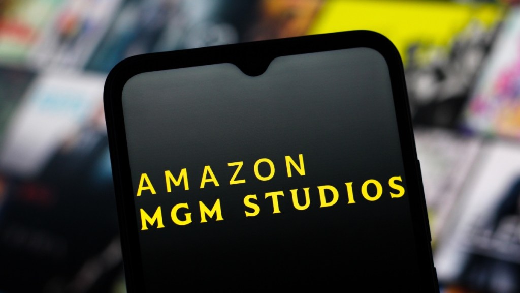Amazon Grabs Movie Rights to Bestselling Fantasy Book Weeks After ...