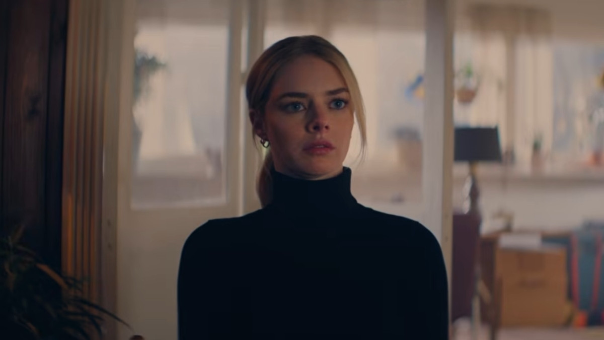 Samara Weaving & Jason Segel Try to Kill Each Other in Over Your Dead ...