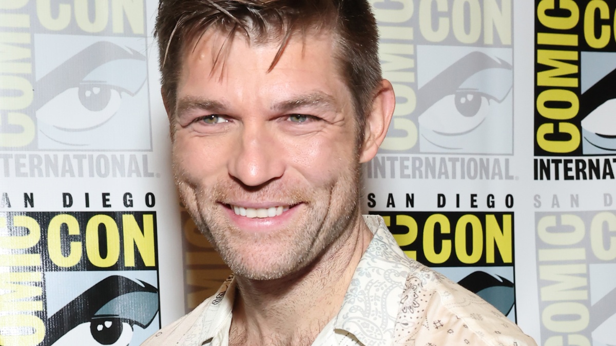 Wolverine PS5 Actor Weighs in on Replacing Hugh Jackman in MCU