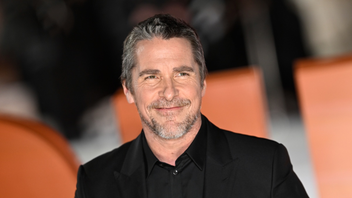 New Christian Bale & Jessie Buckley Movie Draws Divisive Reviews & RT Score