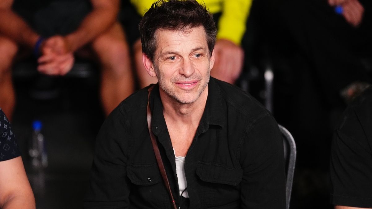 Zack Snyder Confirms Talks To Revive SnyderVerse With Animation