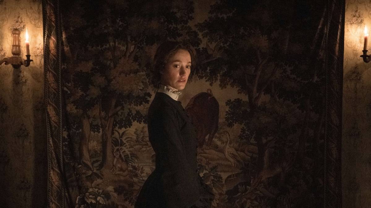 Maika Monroe & Jason Isaacs’ Victorian Psycho Gets Poster, New Look ...