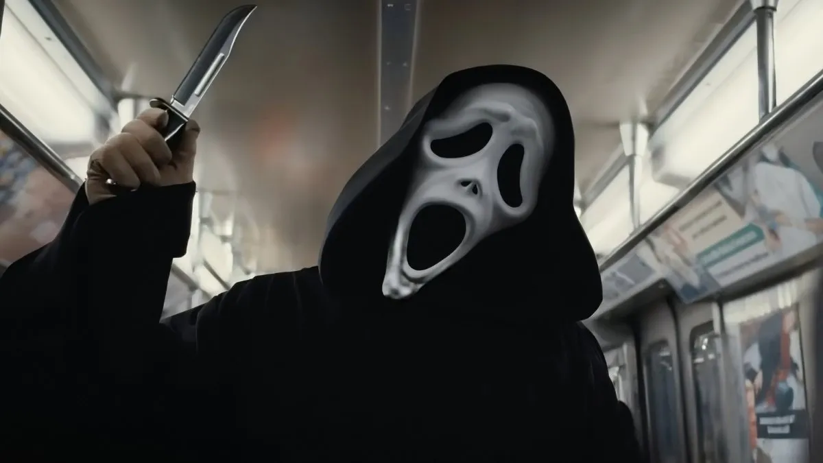 Scary Movie 6 Popcorn Bucket Will Have You Screaming 1 Specific Thing