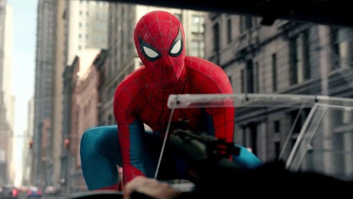 Spider-Man: Tom Holland Reveals How Punisher Keeps His Edge in PG-13 Movie
