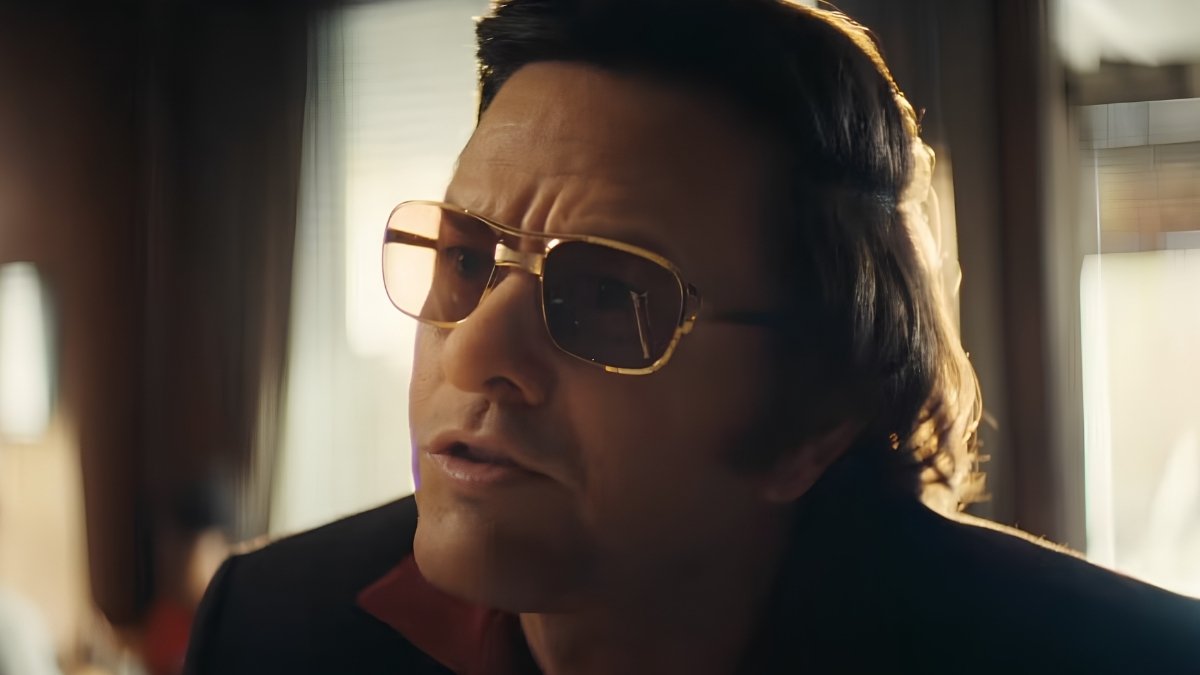 Is By Any Means Based on a True Story? Mark Wahlberg’s Hitman Movie ...