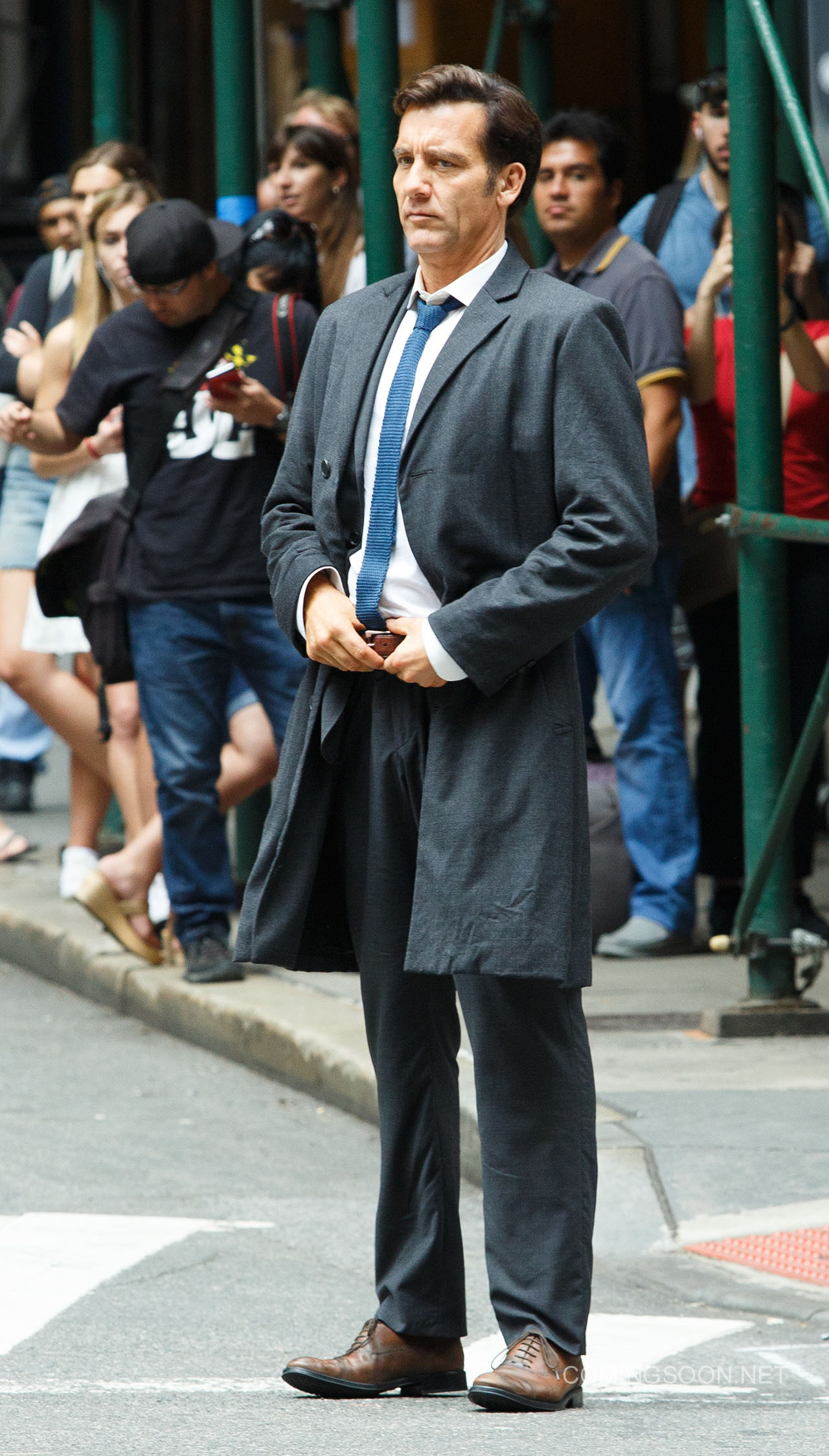 Clive Owen and Amanda Seyfried Photos from the Anon Set