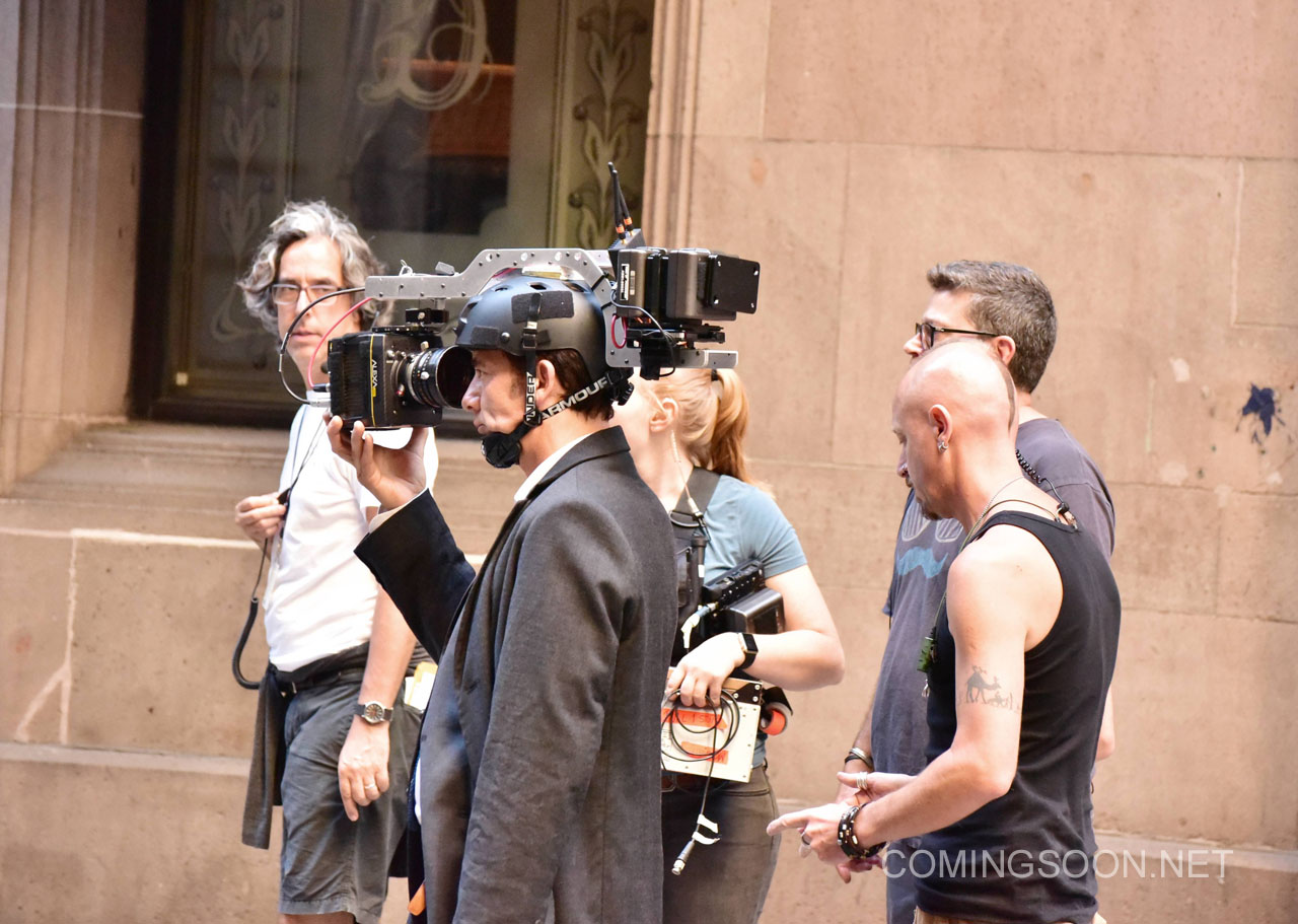 Clive Owen and Amanda Seyfried Photos from the Anon Set
