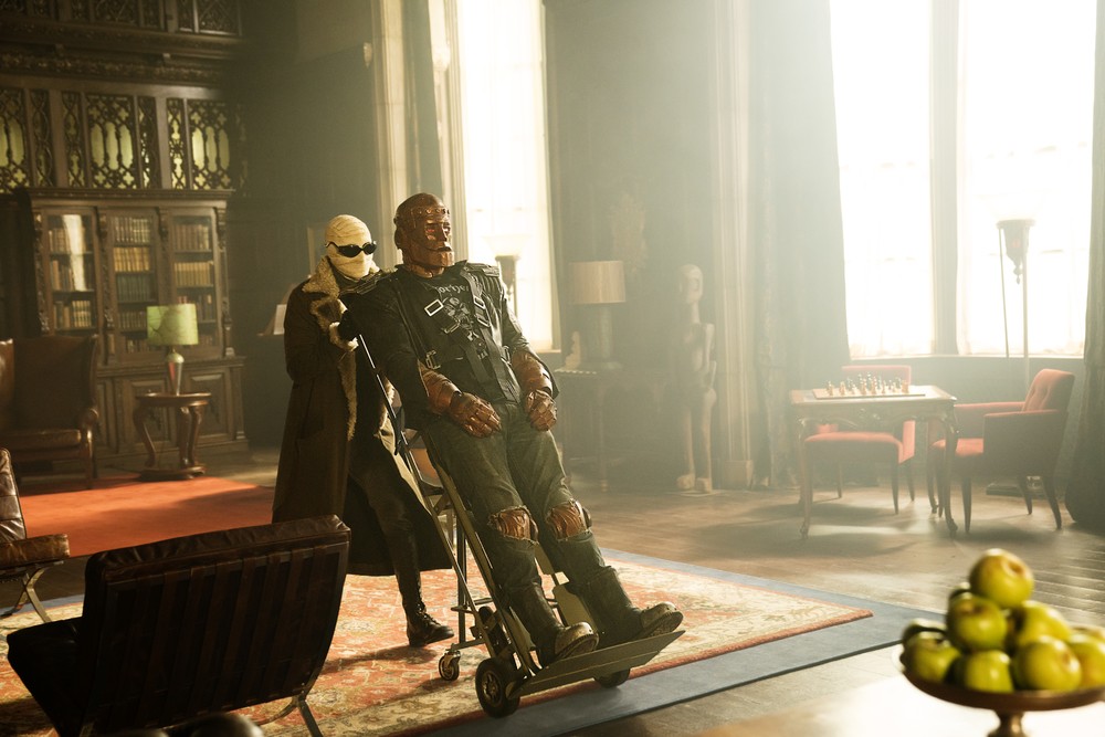 DC Universe's Doom Patrol Episode 1 Photos Released