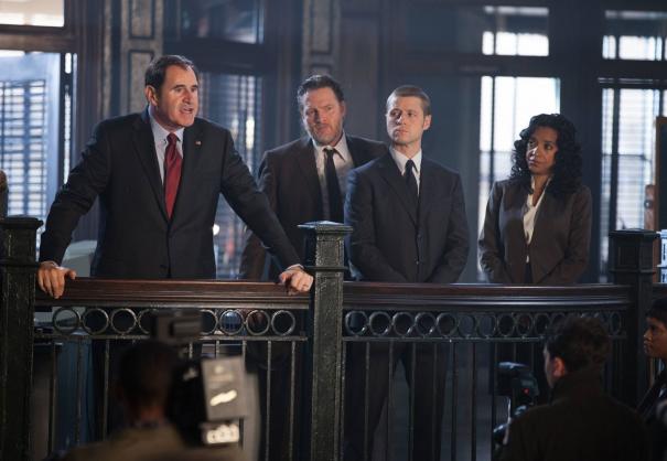 Gotham Teaser Reveals Riddler & Penguin Joining Jim Gordon's GCPD