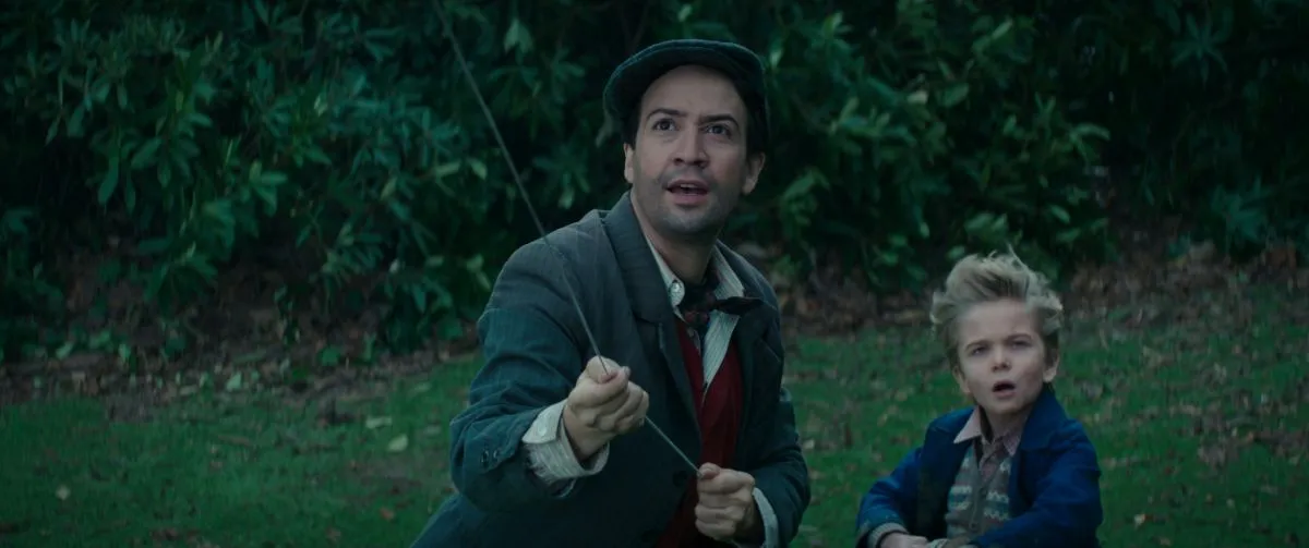 Check Out the New Sneak Peek Trailer for Mary Poppins Returns!