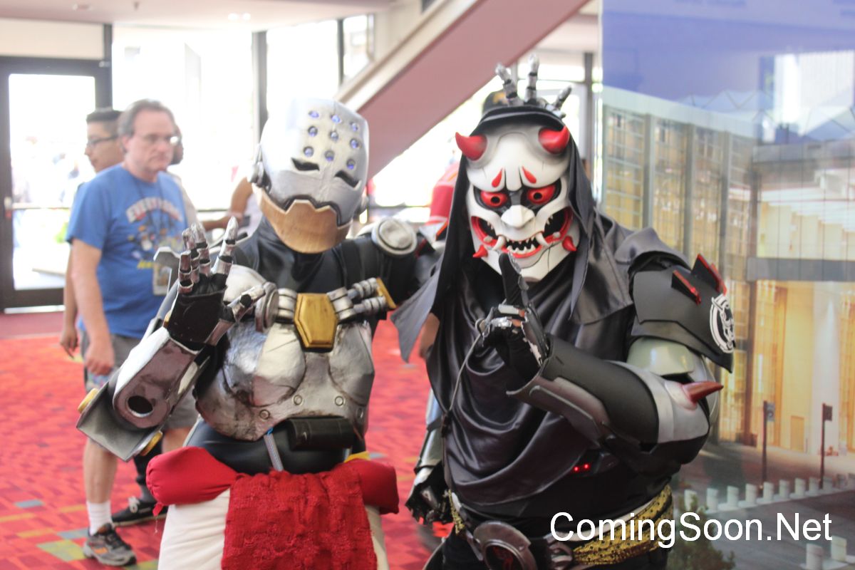 MomoCon Cosplay Photos: First Round of 2017 Photos