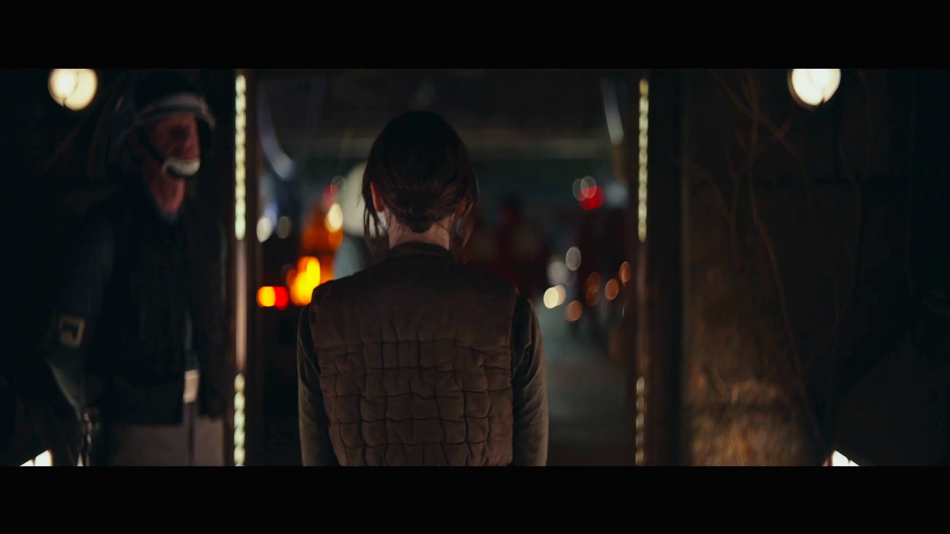 Over 40 Screenshots from the Rogue One Teaser Trailer