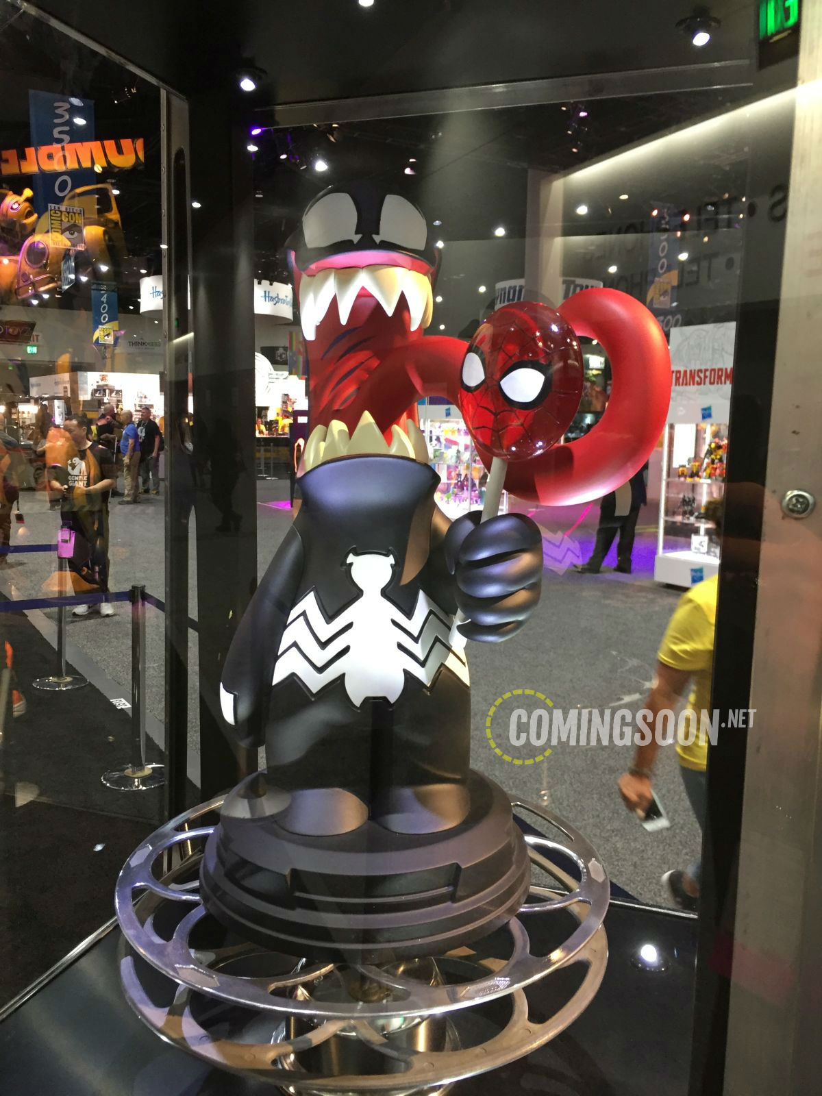 Check Out the First Comic-Con 2018 Show Floor Photos!