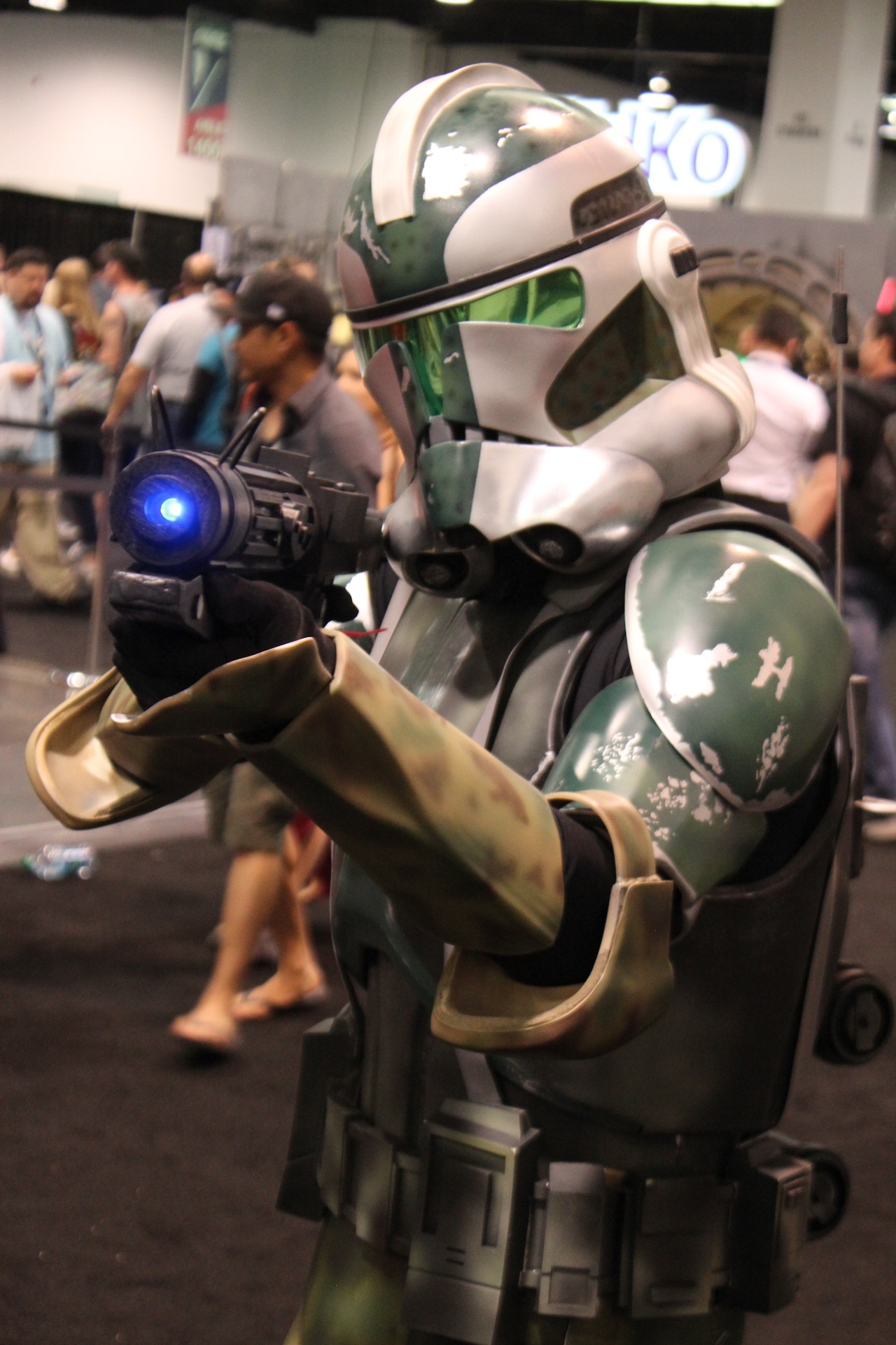 The Force is Strong with Our Second Round of Star Wars Cosplay Photos!