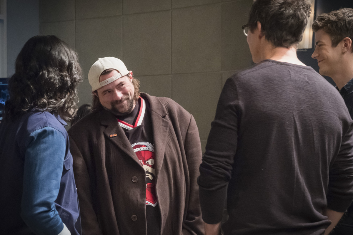 Over 20 Photos from The Flash Episode 4.17, Null and Annoyed